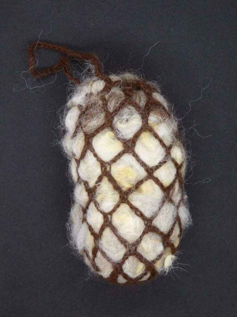 Crochet net bird nest hanger - Free Range Fibre